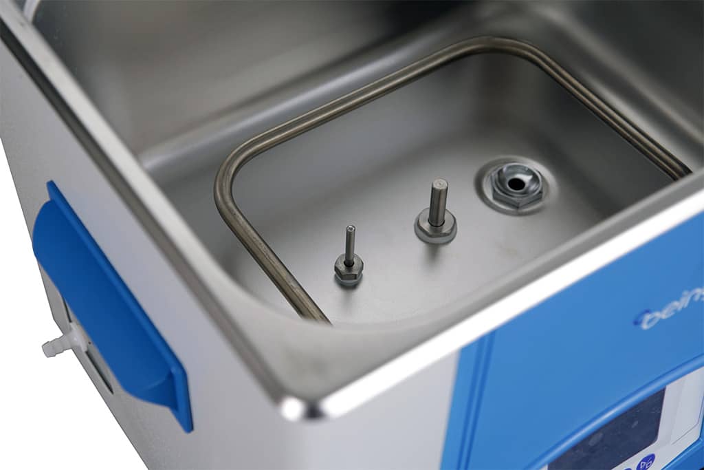 laboratory water bath